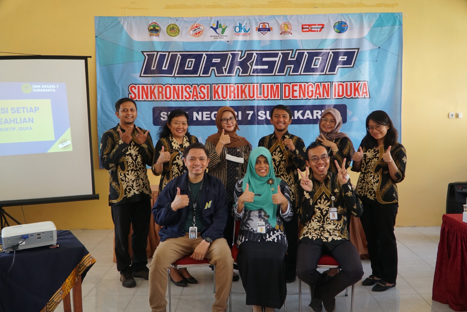 SINKRONISASI KURIKULUM IDUKA DAN SMK JUARA - SMK Negeri 7 Surakarta